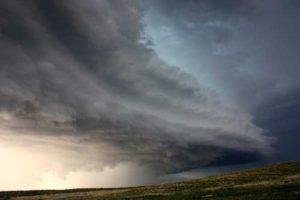 Introduction to Storm Chasing - https://www.stormchasingusa.com