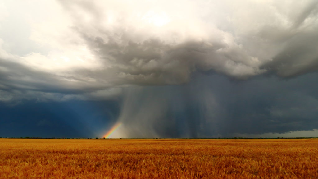 Printing and framing my storm photos – help me decide! - https://www.stormchasingusa.com