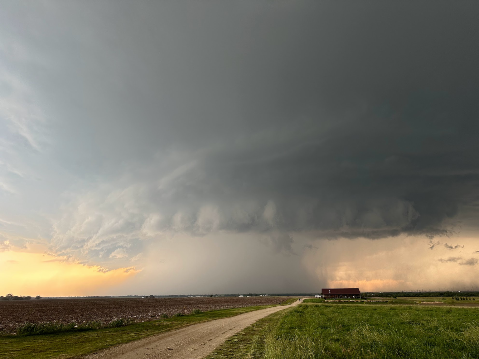 Day 2: Underneath a rotating wall cloud - https://www.stormchasingusa.com