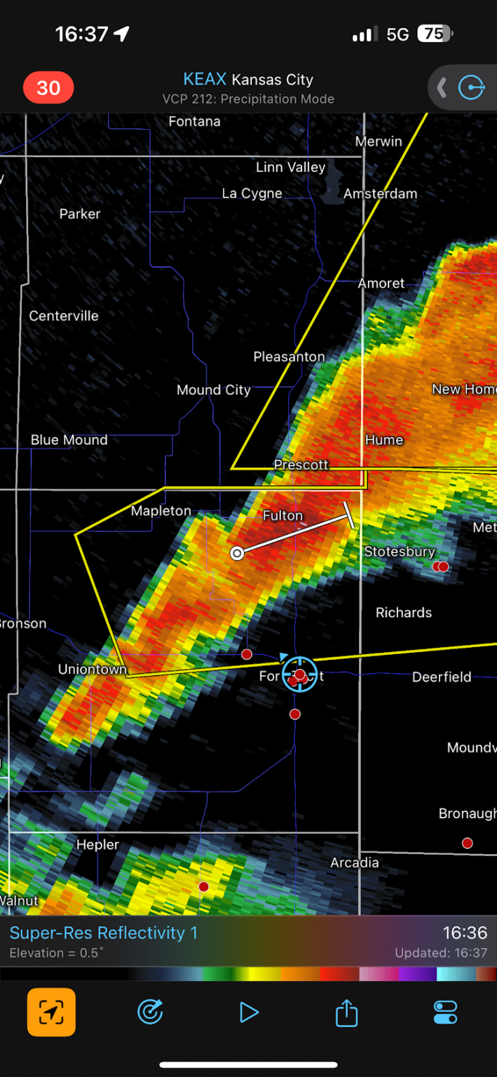 Day 8: Why we were not in Iowa - https://www.stormchasingusa.com