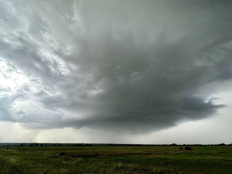 Day 9: Out of reach of tornadoes in Texas - https://www.stormchasingusa.com